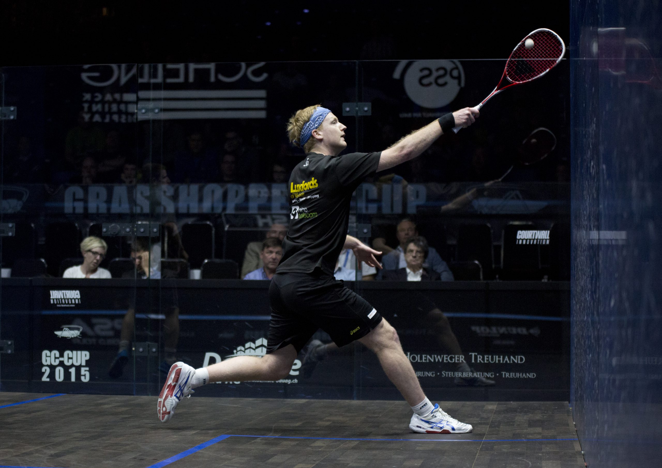 Richards Romps Past Simpson - PSA Squash Tour