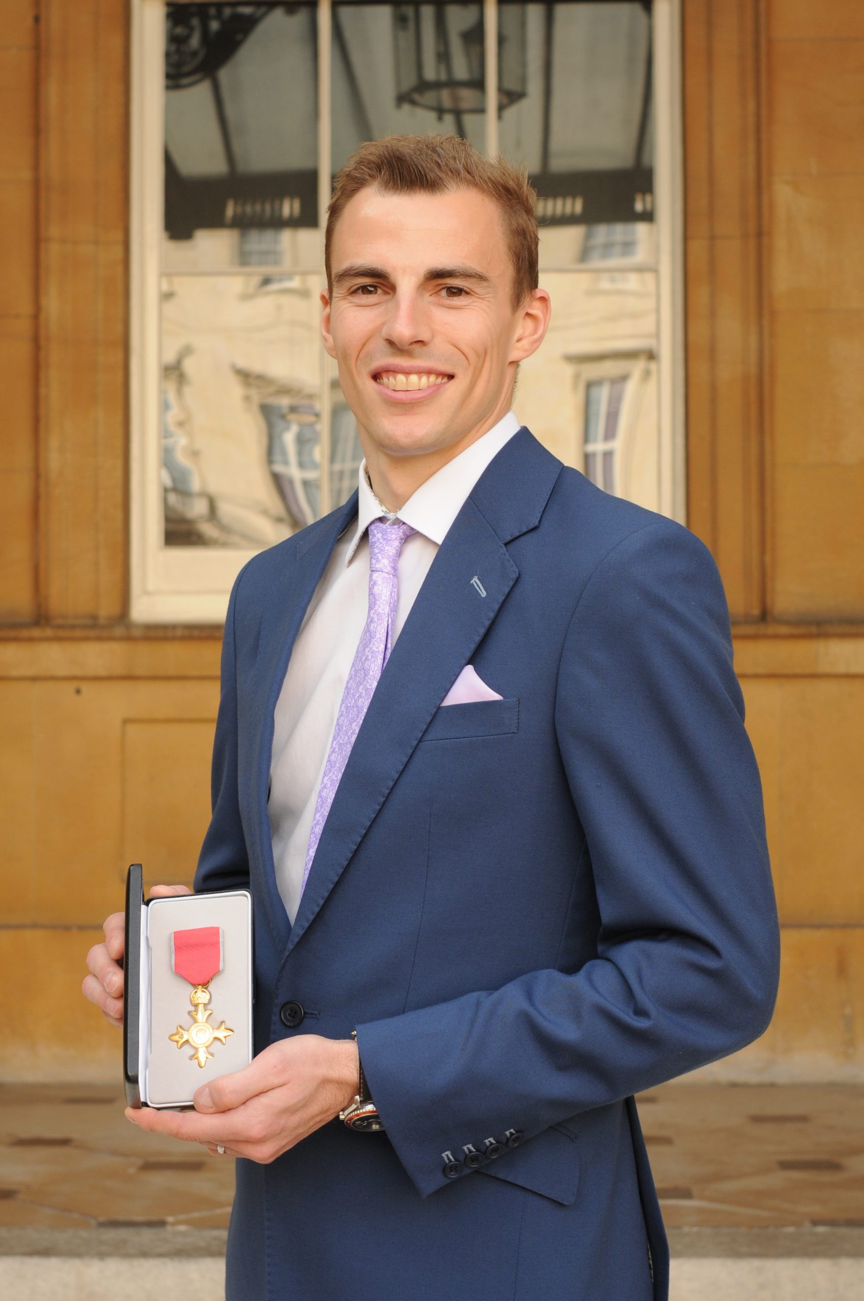 Matthew Receives OBE from Buckingham Palace - PSA Squash Tour
