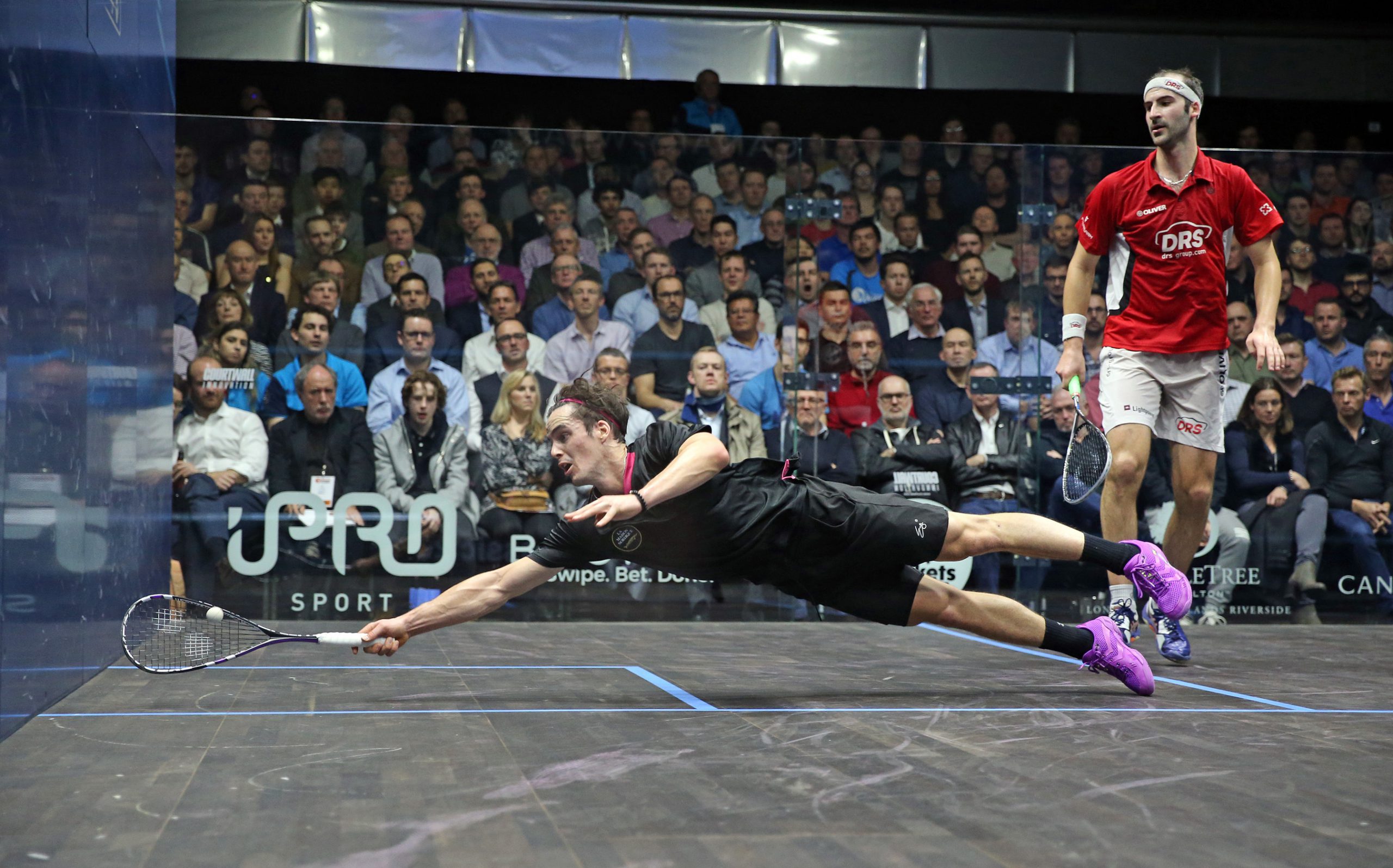 Coll Wins Colossal Canary Wharf Clash - PSA Squash Tour
