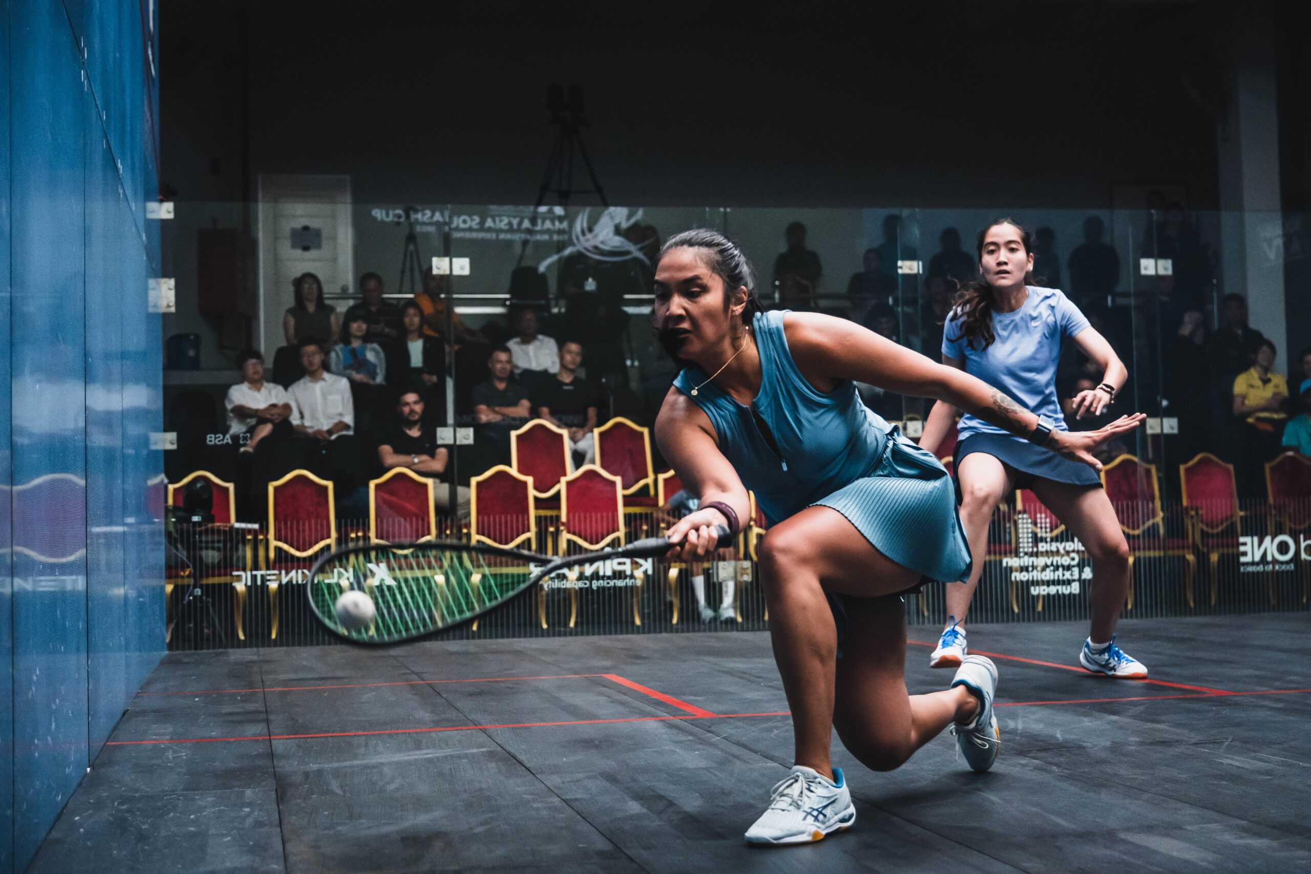 Arnold Avoids Upset Against Compatriot Azman in Malaysia - PSA Squash Tour
